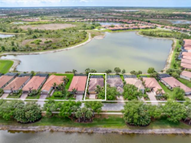 23126 Copperleaf Dr, Venice, FL 34293 | MLS #C7524 | Compass