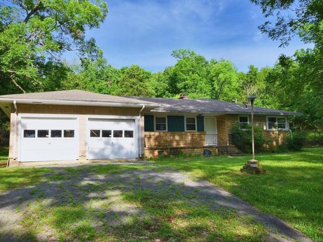 23126 Highway 82, Park Hill, OK 74451