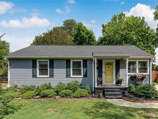 2312 Markland Dr, Greensboro, NC 27408