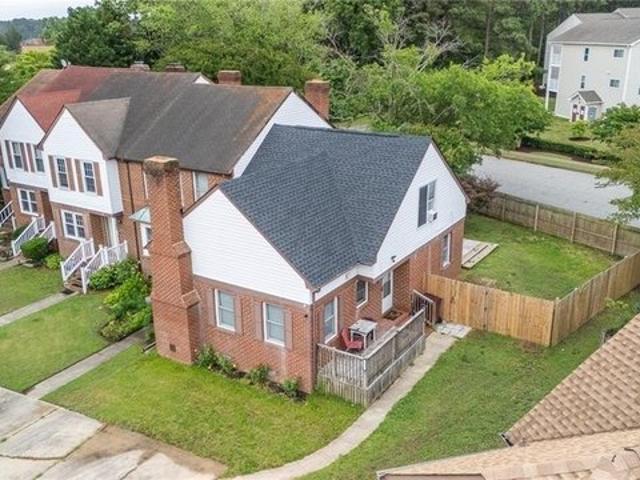 2312 Meadows Lndg, Chesapeake, VA 23321