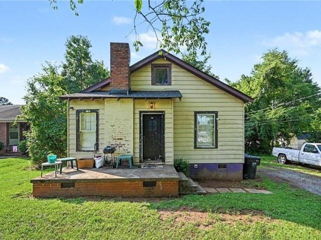 2312 Moran St, Burlington, NC 27215
