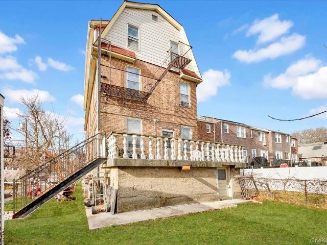 2312 Morgan Avenue | Compass