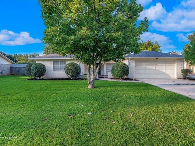 2312 Ashdown Dr, Bossier City, LA 71111