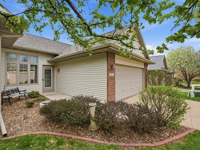 2312 Belmont Dr, Coralville, IA 52241
