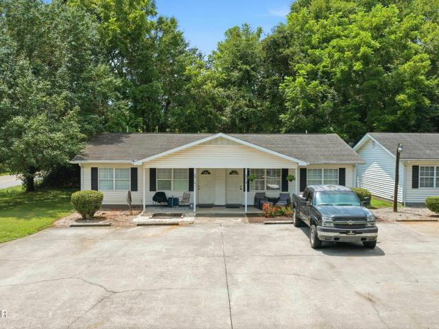 2312 Boyds Creek Highway