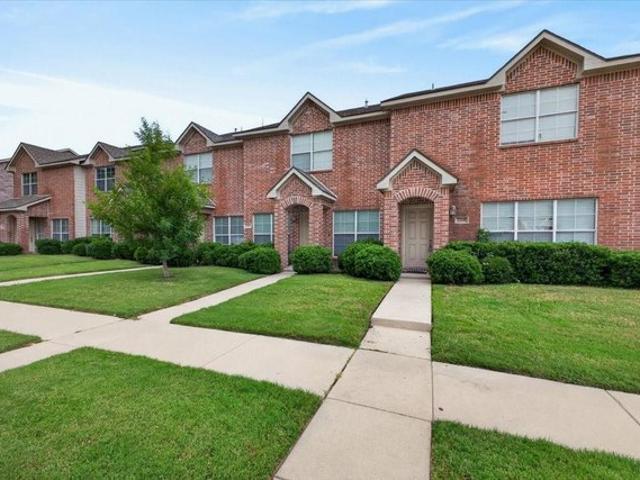 2312 Calendar Ct, Grand Prairie, TX 75050