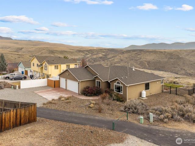 2312 Canyon Hills Drive