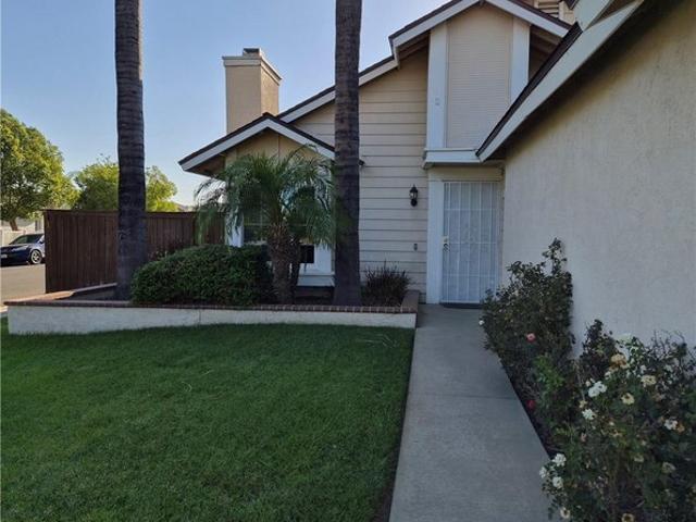 2312 Cloverfield St, Perris, CA 92571