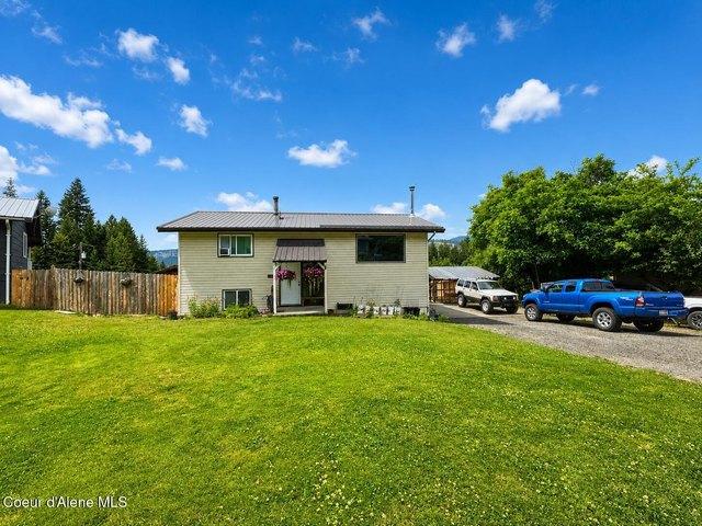 2312 Cromwell Dr, Saint Maries, ID 83861