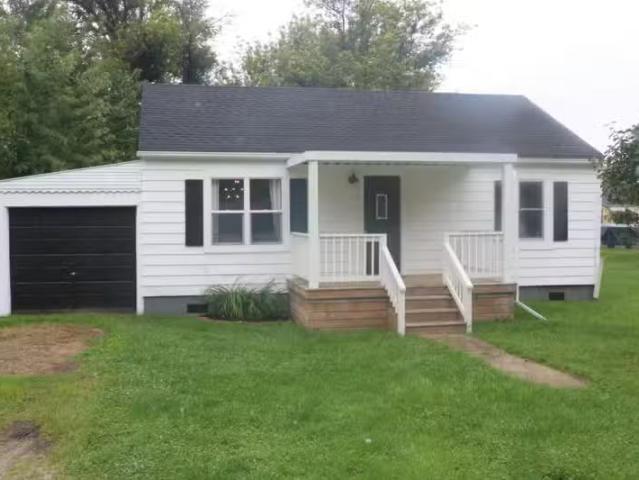 2312 E 22ND ST, MUNCIE, IN 47302 Single Family Residence For S.