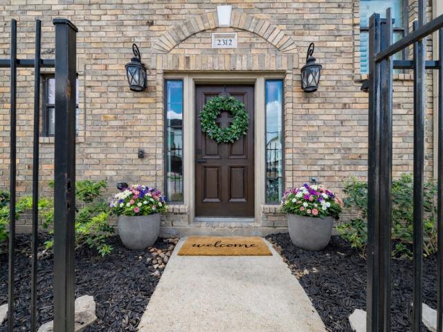 2312 Jackson St, Houston, TX 77004 | Compass