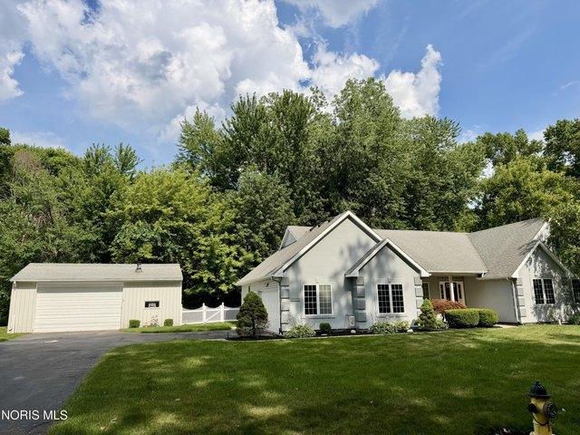 2312 Ronaldo Rd, Toledo, OH 43615
