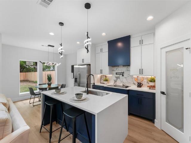 2312 Stoneman St, Dallas, TX 75215 | MLS #21303