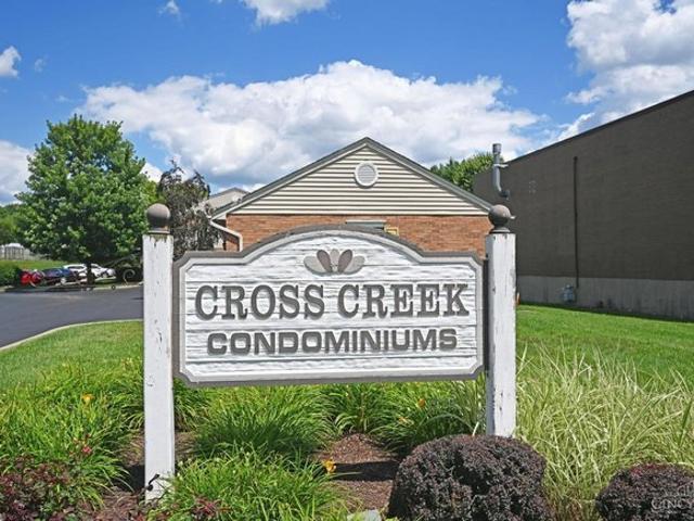 2312 Sylved Ln Apt 14, Green Township, OH 45238