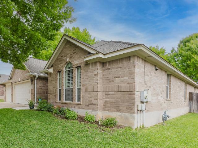 2312 Speidel Dr