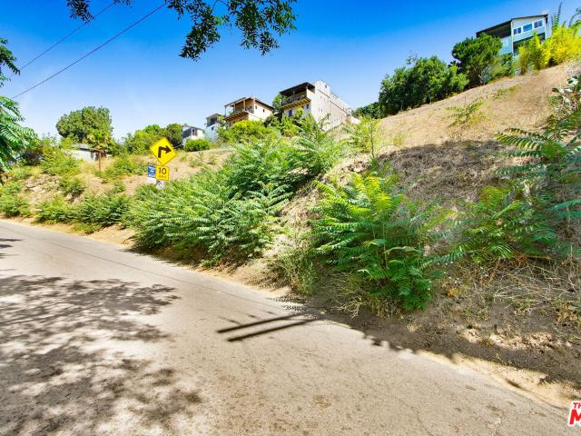2312 Yorkshire Dr, Los Angeles, CA 90065 | MLS #25552