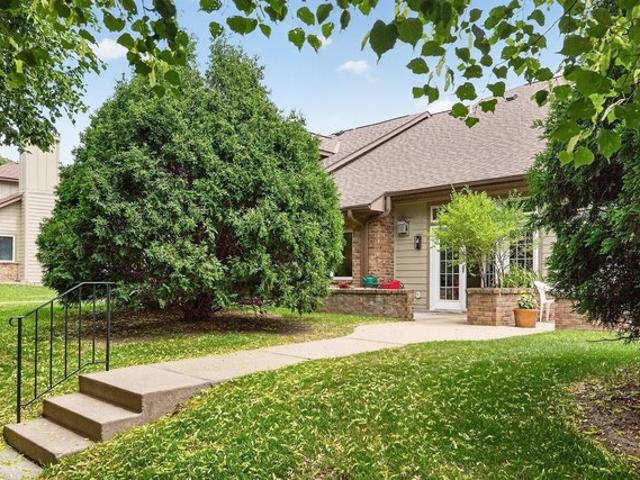 2312 19th Ave NE, Minneapolis, MN 55418