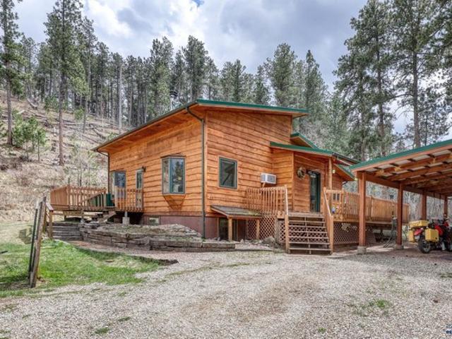23137 Pactola Dr, Rapid City, SD 57702