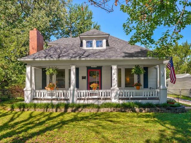 2313 N Johnston Ave, Springfield, MO 65803