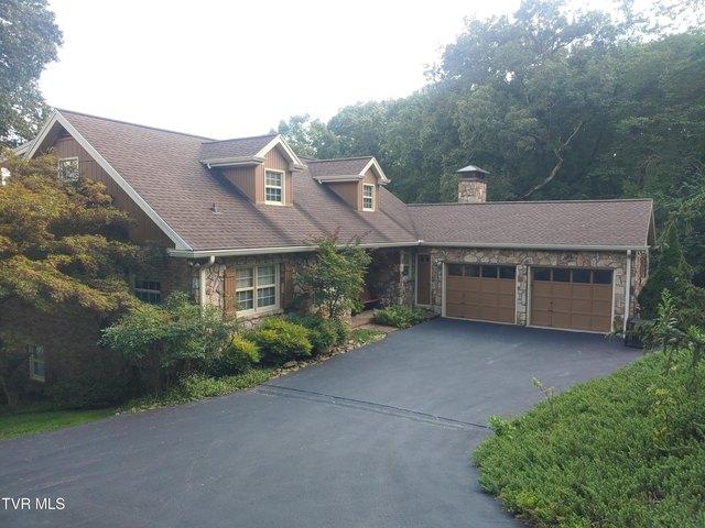 2313 Norwich Pl, Kingsport, TN 37660