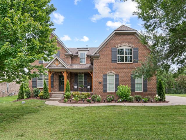 2313 Carouth Ct