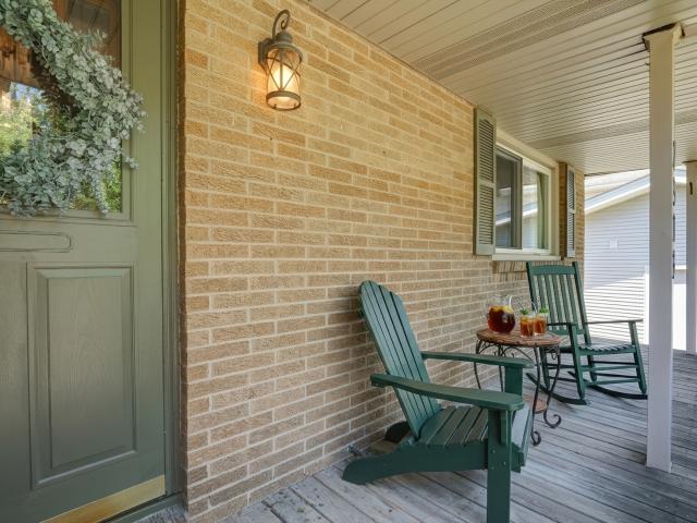2313 Carriage Lane