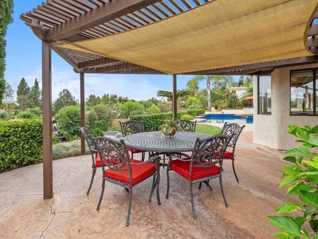 2313 Eucalyptus Avenue