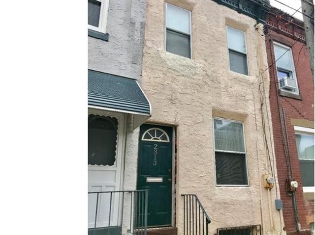 2313 E Harold St, Philadelphia, PA 19125