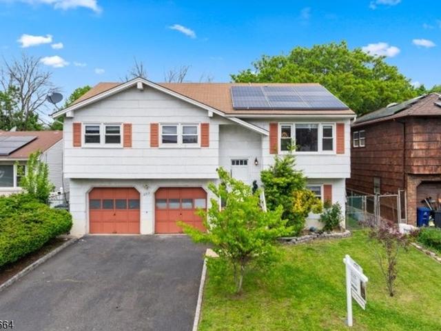 2313 Halsey St, Union Twp, NJ 07083
