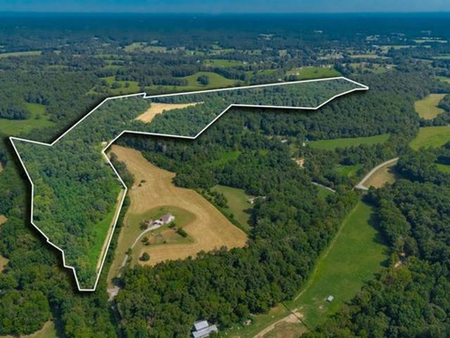 2313 Little Bartons Creek Rd, Cumberland Furnace, TN 37051