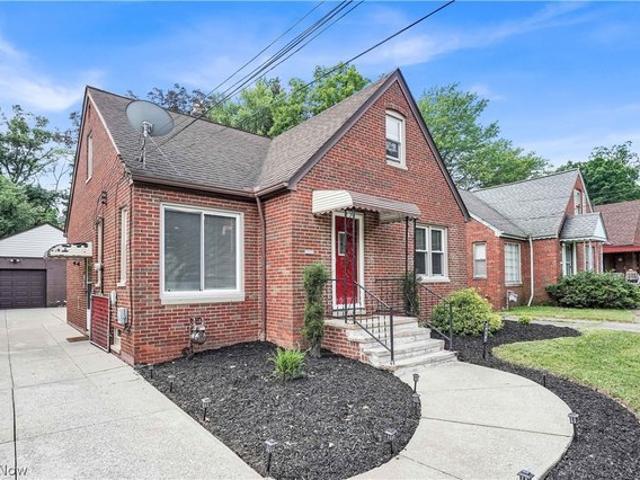 2313 Lorimer Rd, Cleveland, OH 44134