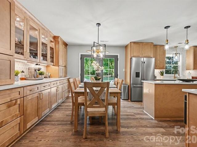 2313 Rainbrook Dr, Monroe, NC 28112