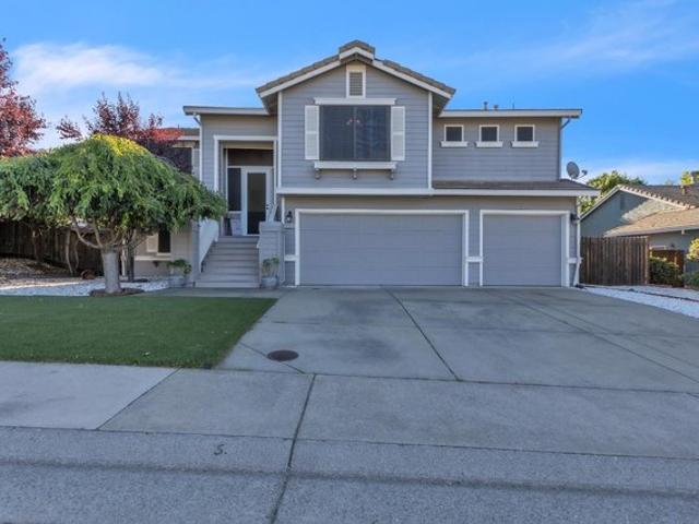 2313 Summer Dr, El Dorado Hills, CA 95762