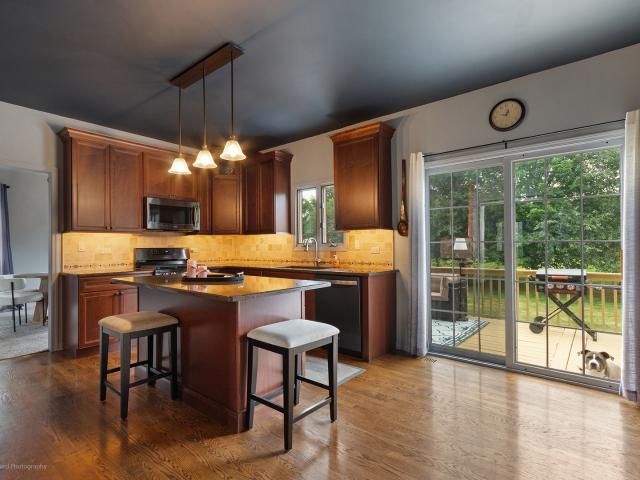 2313 S Hidden Trail