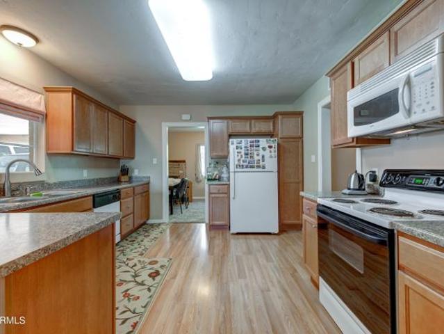 2313 W Village Dr, Phoenix, AZ 85023