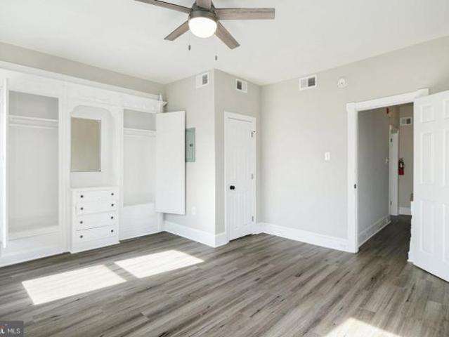 2313 Wharton St #3 Philadelphia, PA 19146
