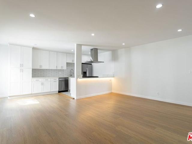 2313 5th St Apt 2, Santa Monica, CA 90405