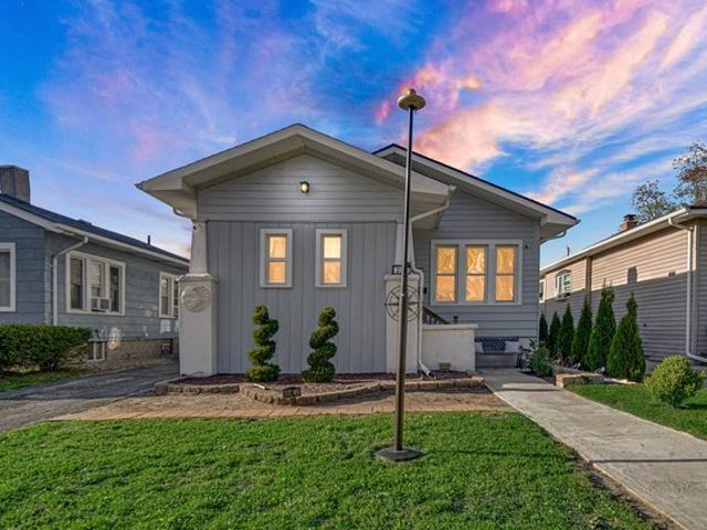 231 Conkey St, Hammond, IN 46320