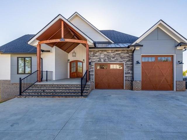 231 Canady Rd, Wellford, SC 29385