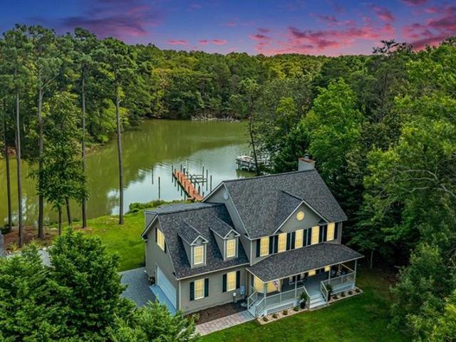 231 Canvasback Dr, Heathsville, VA 22473