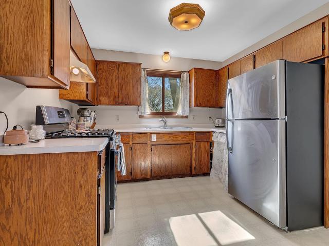 231 Crocus Lane