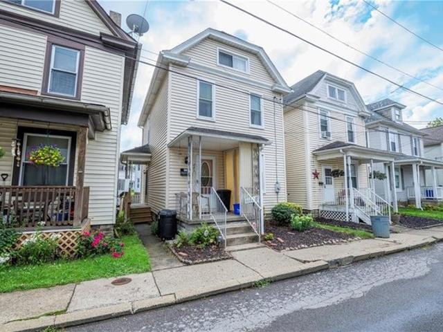 231 Amy Ave, Butler, PA 16001