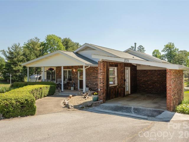 231 Allen Road