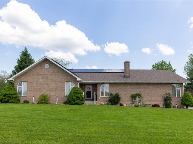 231 Arrowhead Dr