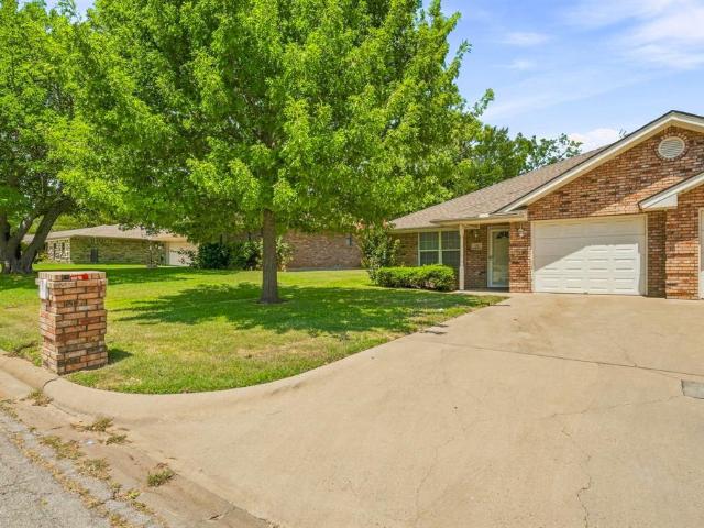 231 Bluebonnet Street