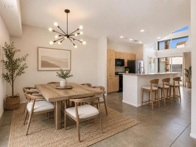 231 Breeze Loop