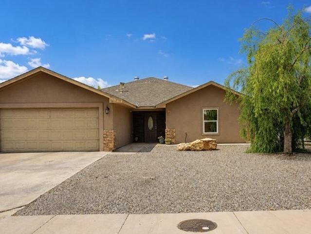231 Gila Ct, Alamogordo, NM 88310