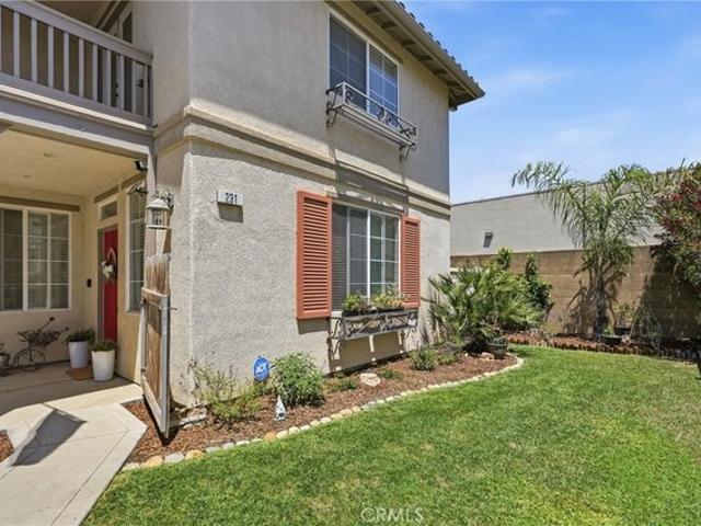 231 Gilea Ct, Santa Maria, CA 93455
