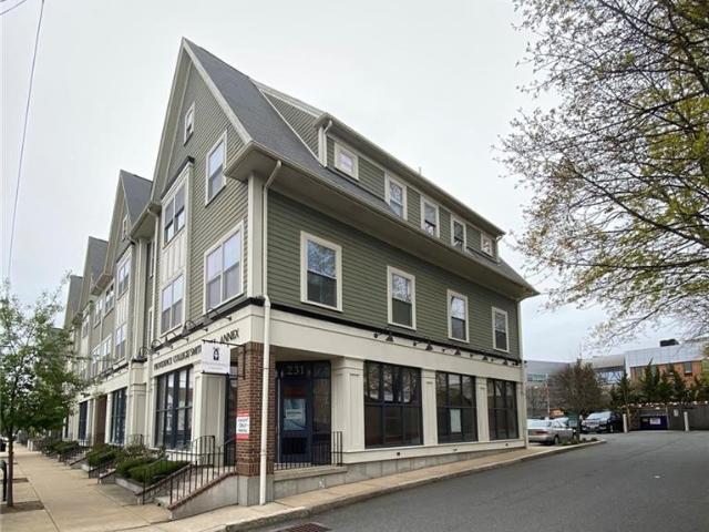 231 Douglas Avenue R 7