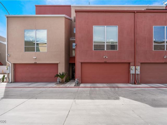 231 Dougram Ave, Las Vegas, NV 89101 | MLS #2751